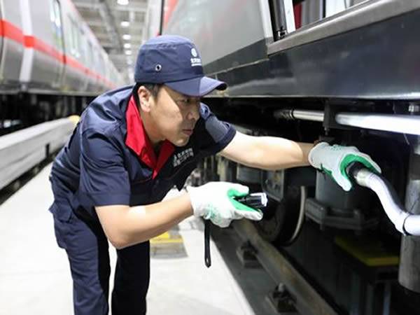 20 Years of Experience in Safety Protection Articles Production